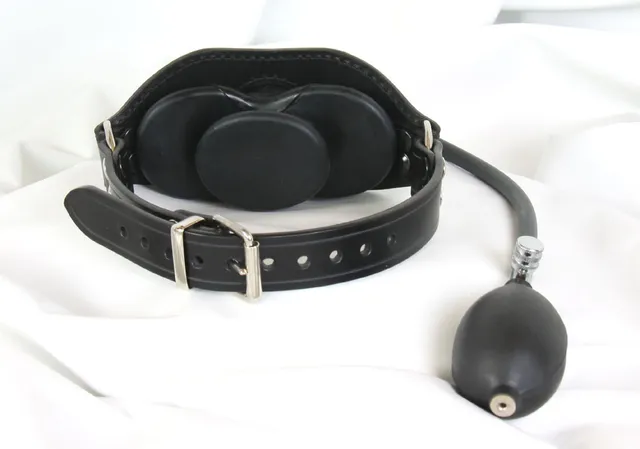 Leather Bondage Butterfly Gag Harness | Specialist manufacturer for ...